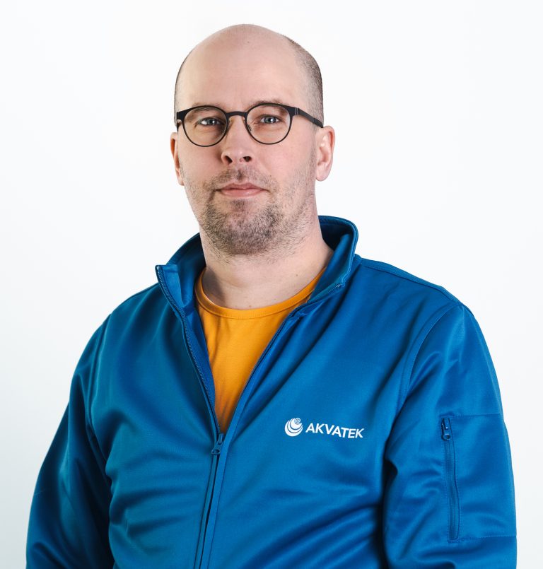 Apua, viemäri tukossa! Näin tehdään viemärin avaus kotikonstein - Akvatek